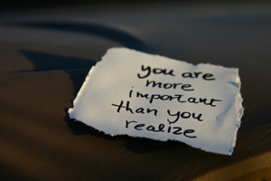 more important vs. more importantly – 美本留学AADPS